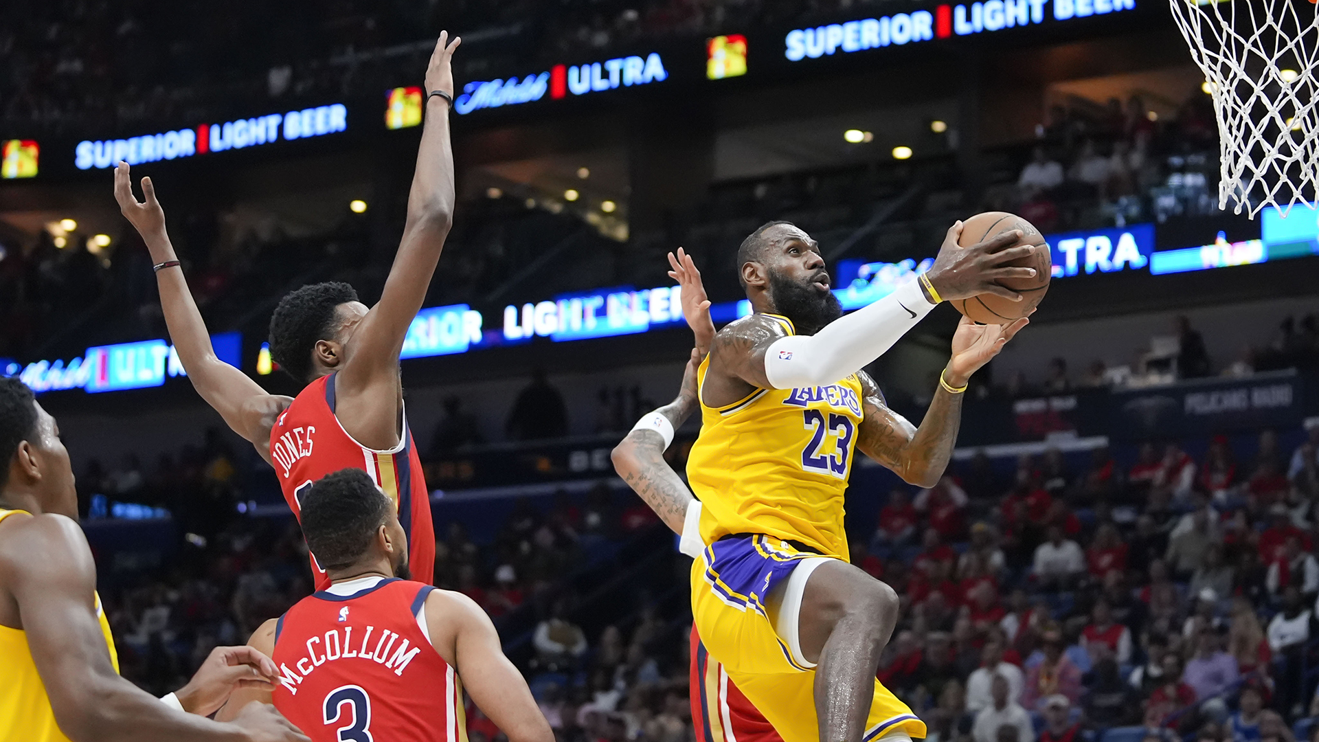 LeBron Shifts Focus to Playoffs: "It's a Sprint Now"