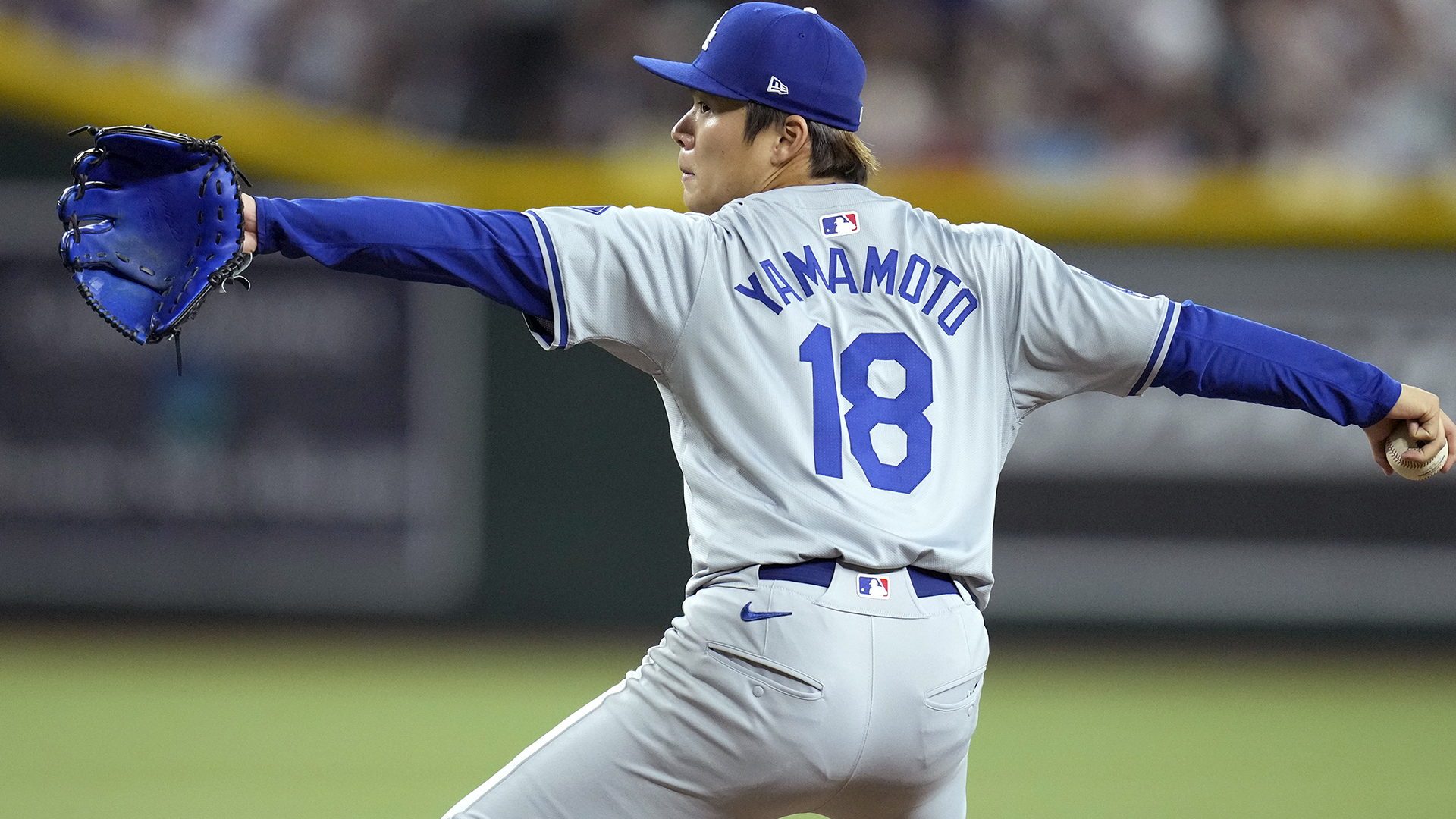 Yamamoto pitches six scoreless vs. D-backs